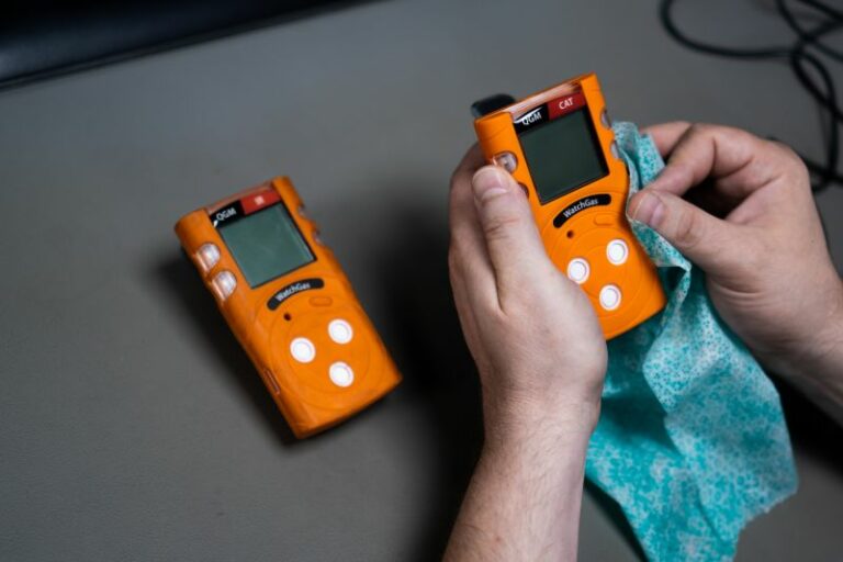 Gas detection systems for a safe work environment - WatchGas